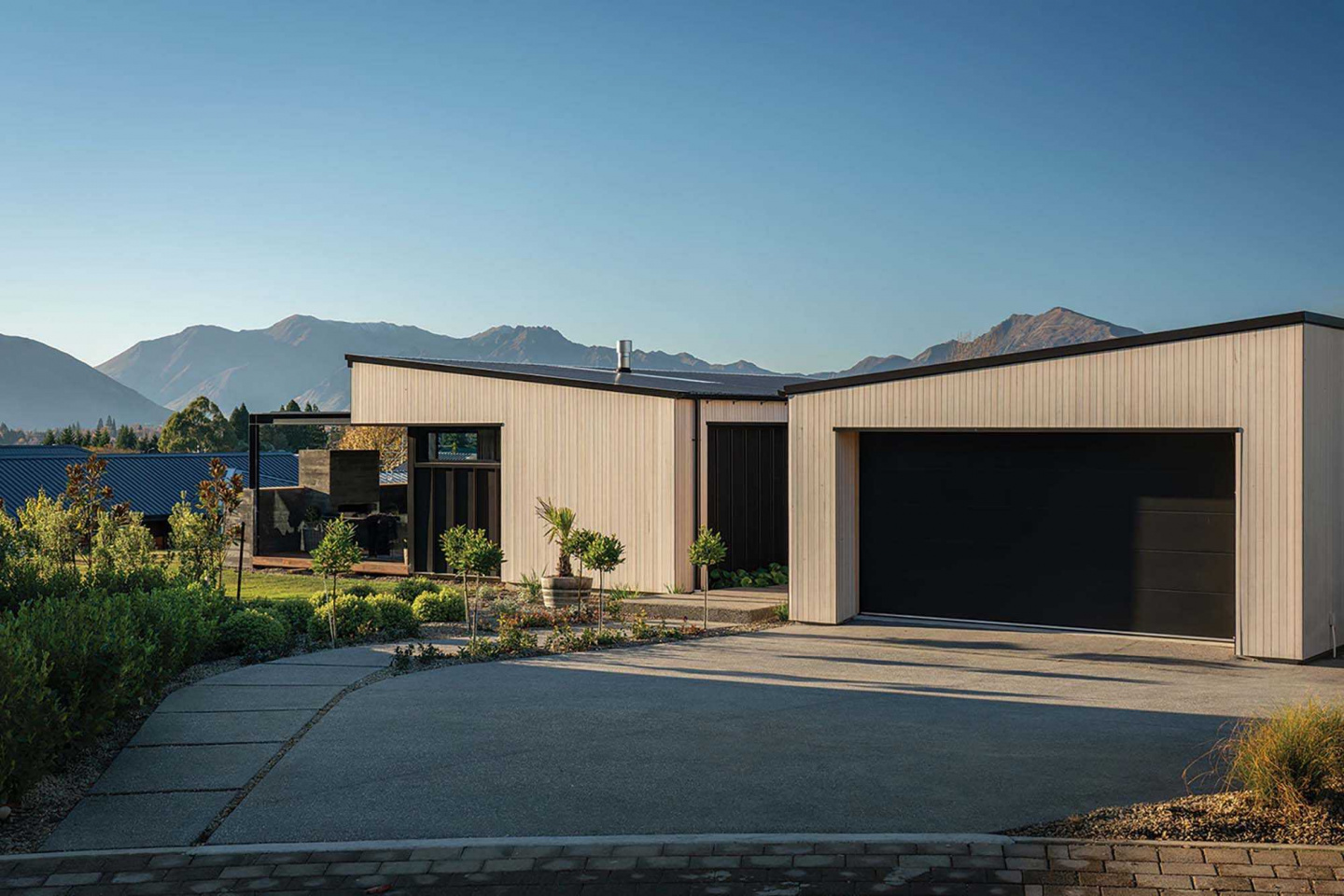 Carefully Crafted Timber Cladding, Decking & Panelling | Abodo Wood