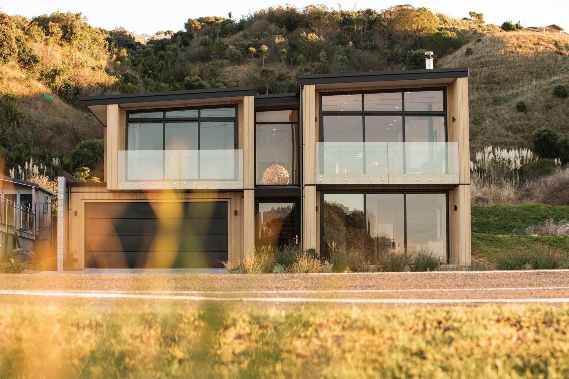 Coastal Wainui Home - Gisborne, New Zealand - Abodo Wood