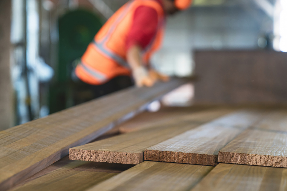 Ultra Light Weight Wood Cladding - Perfect for Seismic Zones