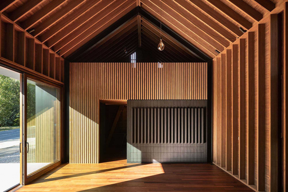 A Comparison Abodo Vulcan Timber Vs Sapele Timber Abodo