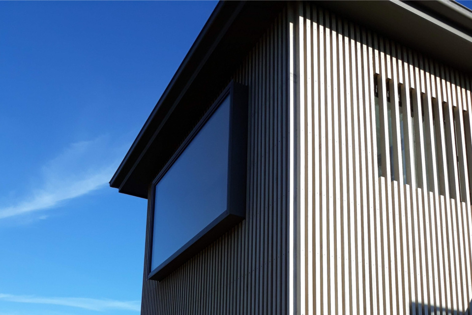 Installation Times - Hardwood vs Vulcan Softwood - Abodo Wood | Abodo